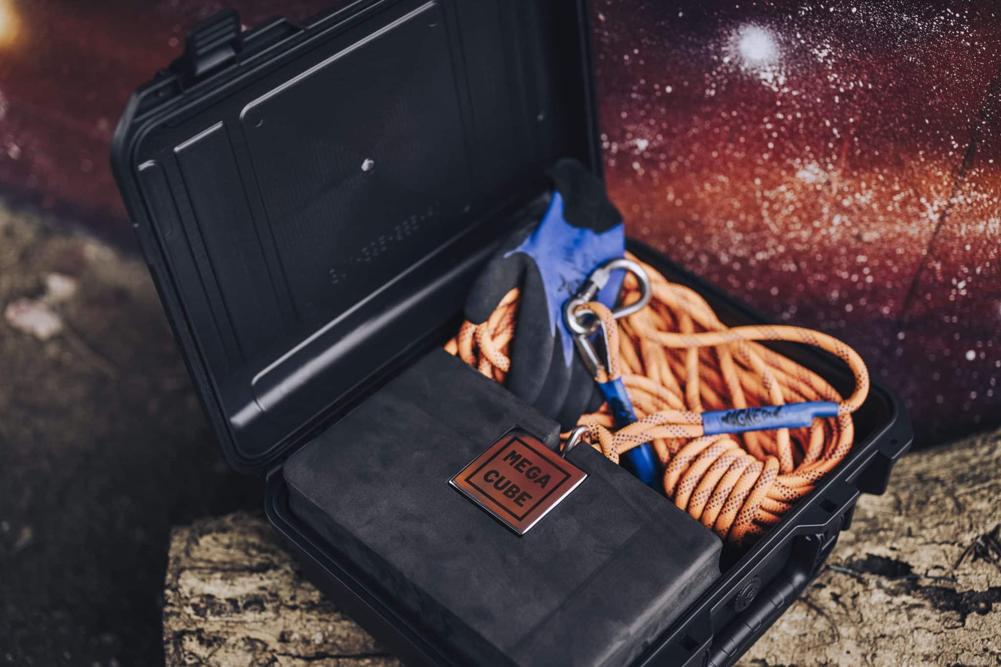 Magnet storage case - Magnet fishing with a Magnetar fishing magnet